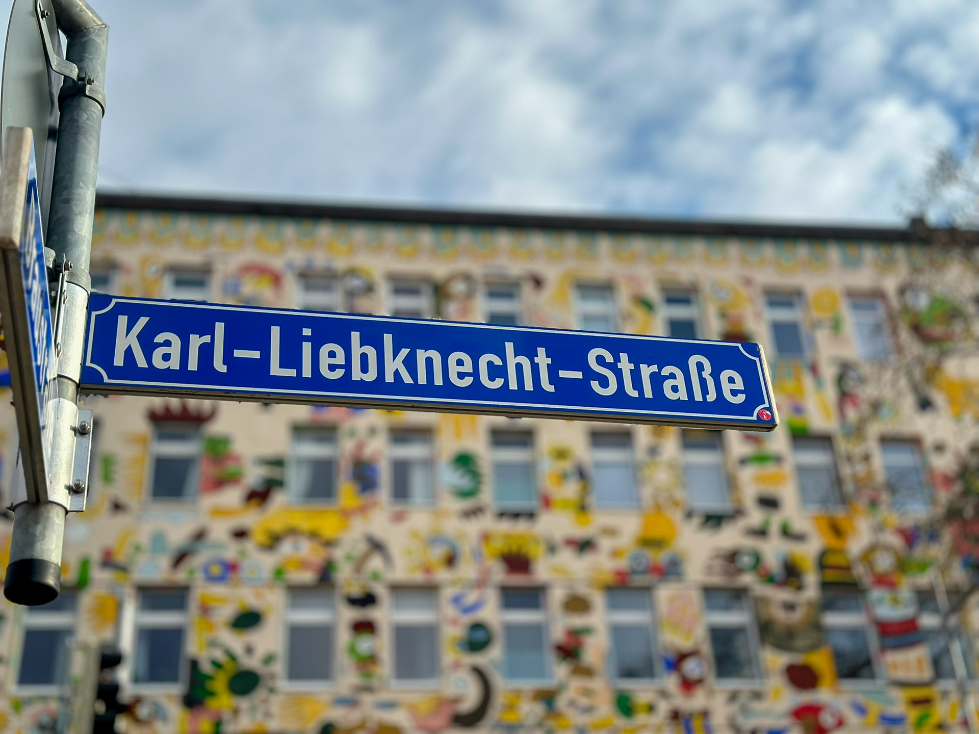 Karl-Liebknecht-Straße - Gut mit Zug